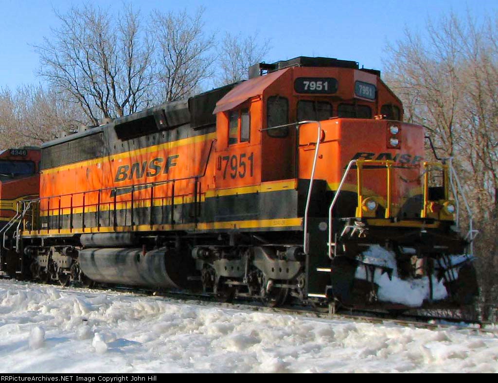 100226008 Eastbound BNSF Manifest Waits In siding